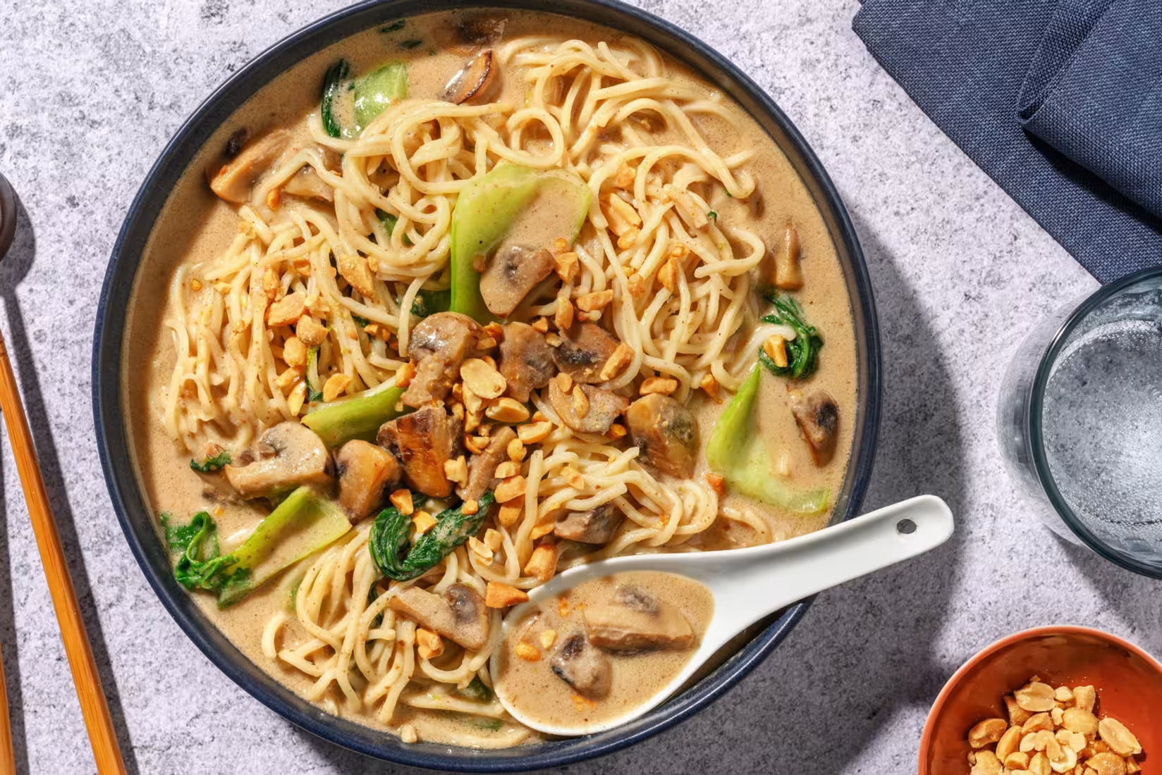 Coconut Veggie Laksa Soup with Mushrooms, Pak Choi and Peanuts - Bermy ...